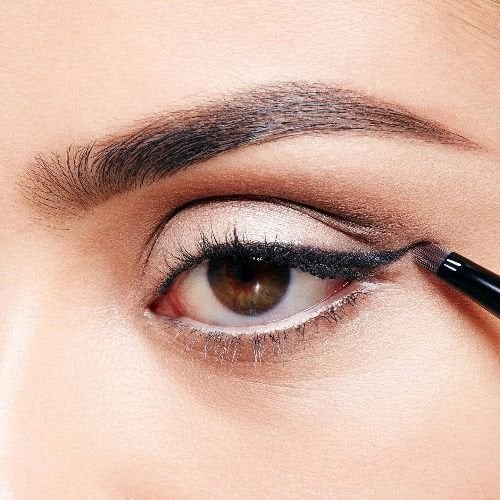 how to draw eyebrows with kajal