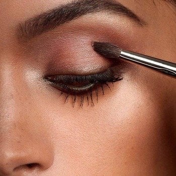 how to draw eyebrows with kajal