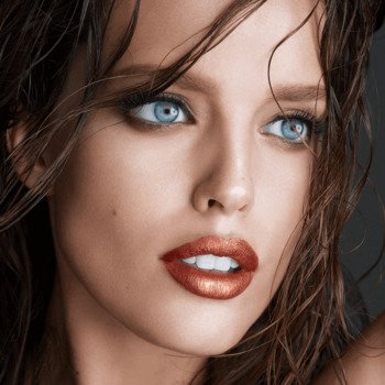 lipstick tutorial for big lips